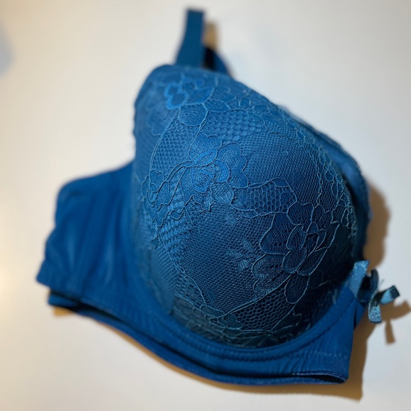 Sofra | Intimates & Sleepwear | Sofia Royal Blue Underwire Padded Lace ...